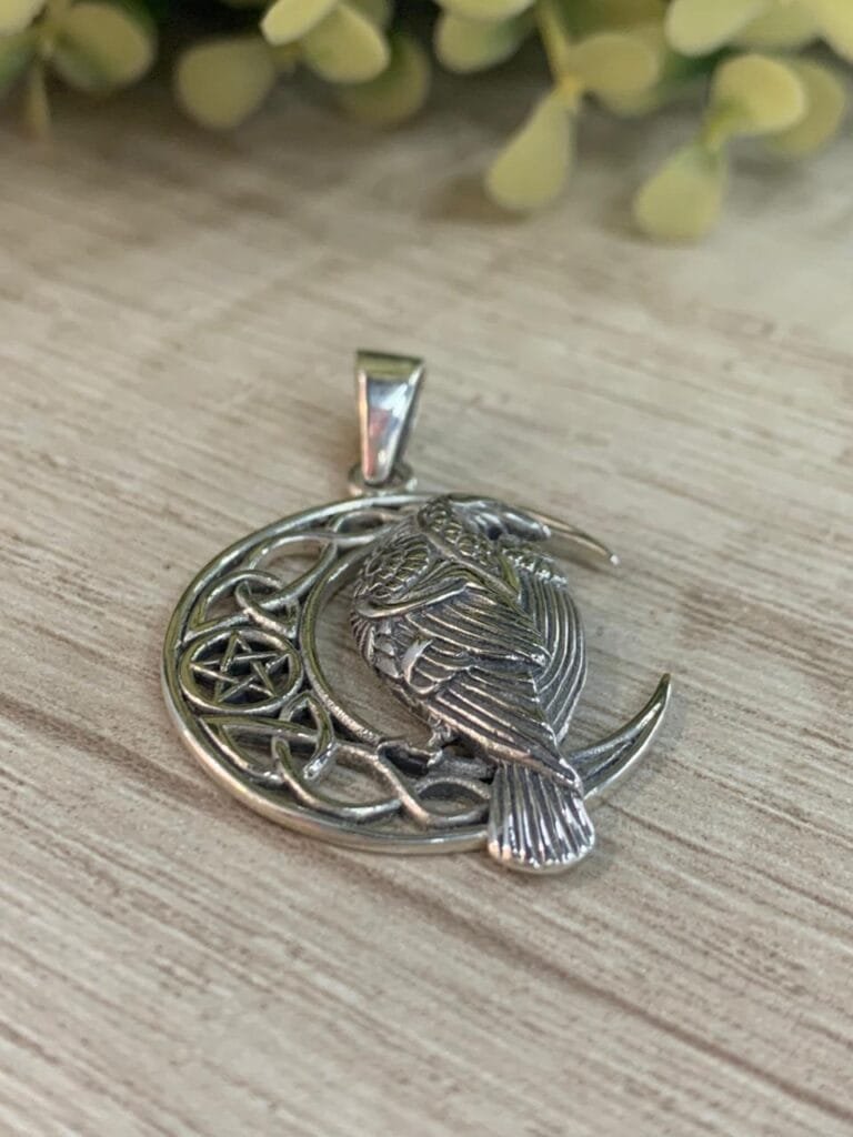 Colgante plata aguila luna 27 mm